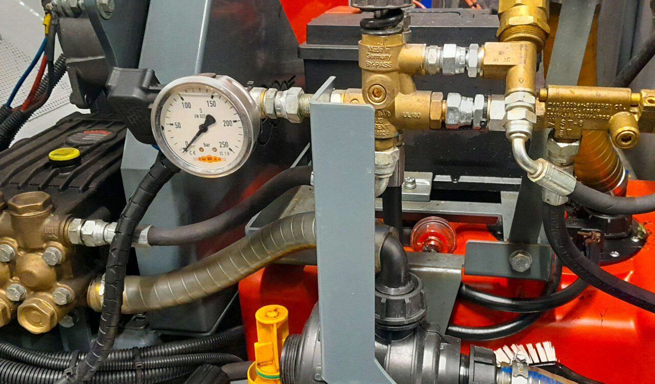 Onderhoud en installatie heet water unit | ASB Techniek